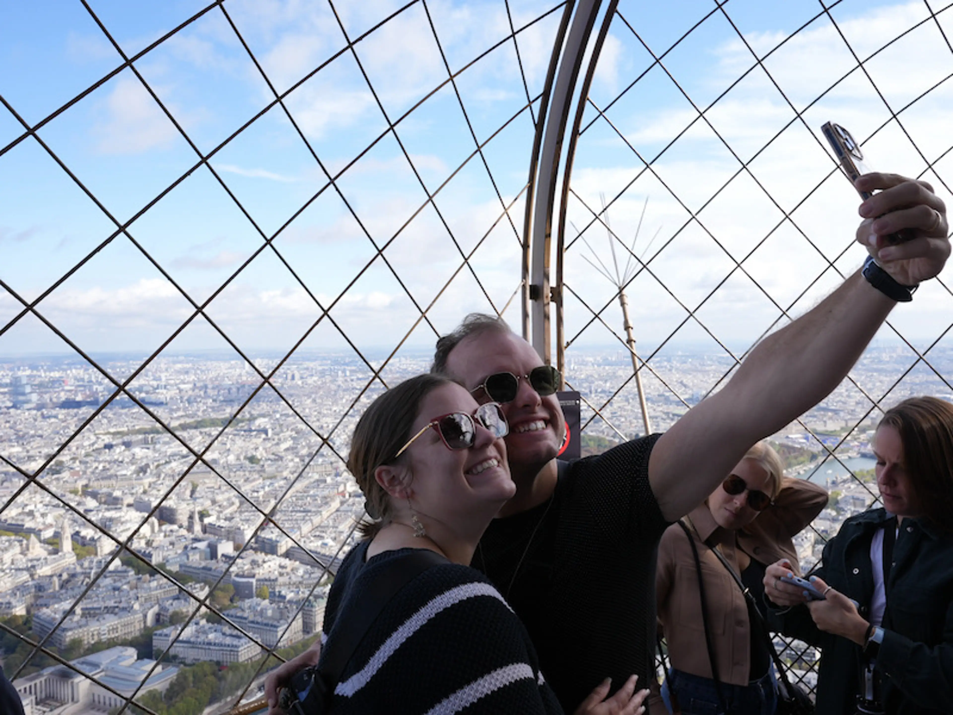 Full-Day Tours in Paris | Group & Private Tours | The Tour Guy